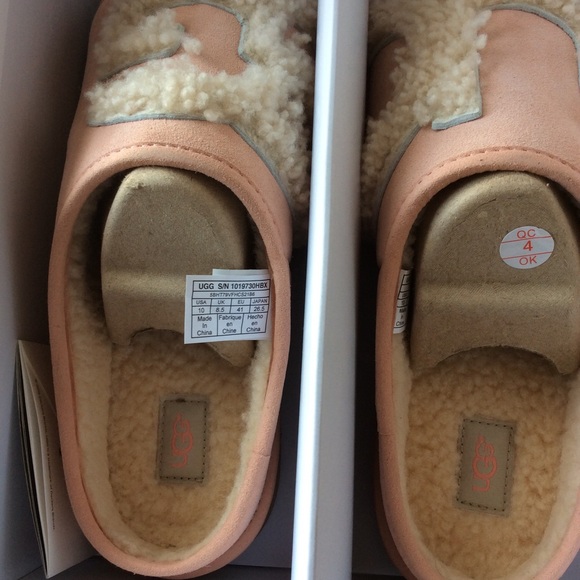 UGG | Shoes | Ugg Slide Slippers | Poshmark